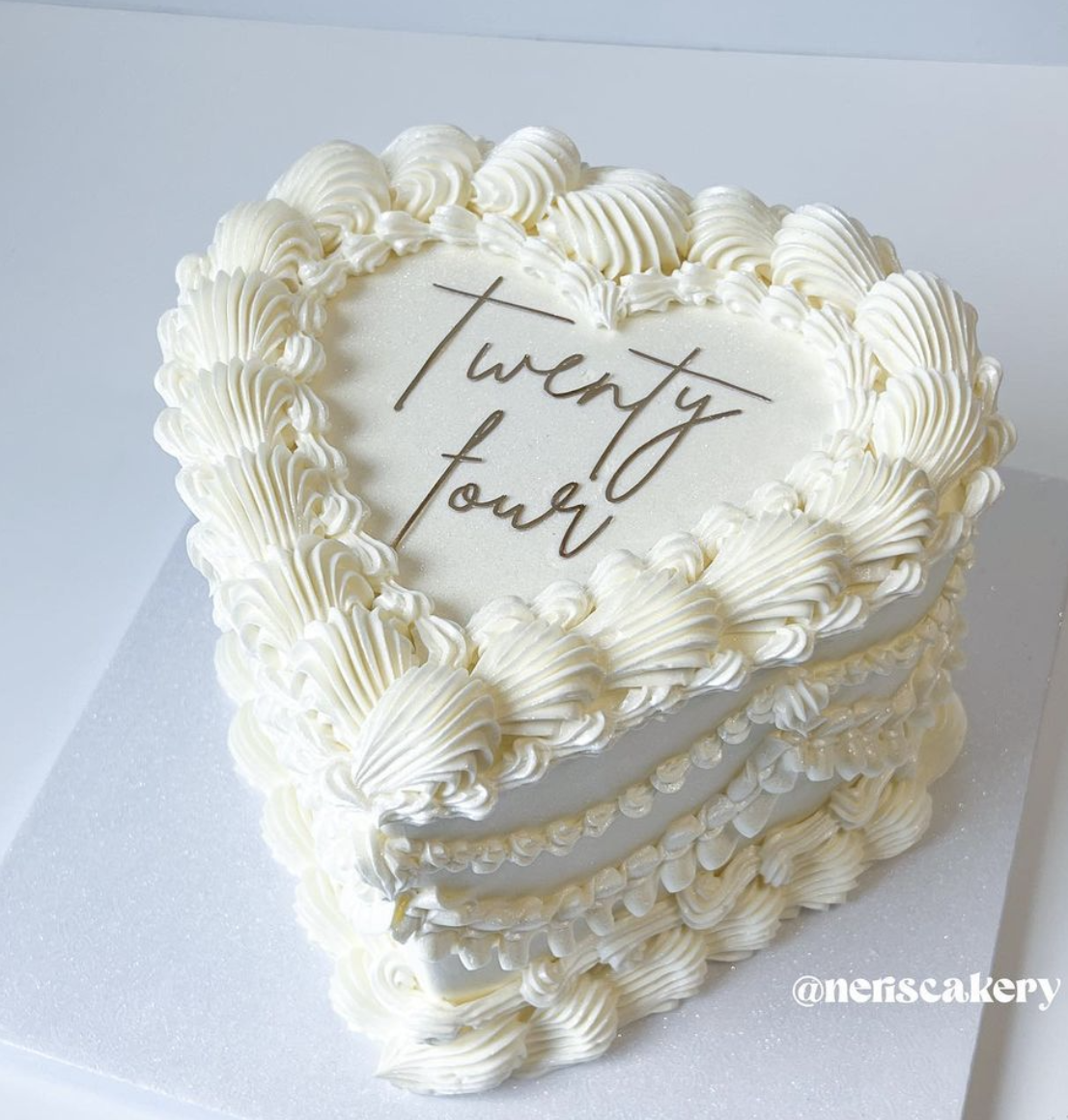 Aesthetic Cake Designs to Make Your Celebration Truly Elegant