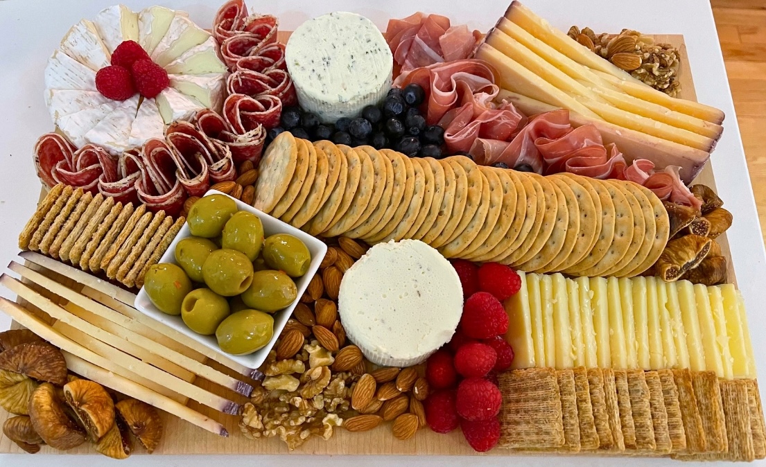 How to Create the Perfect Charcuterie Board